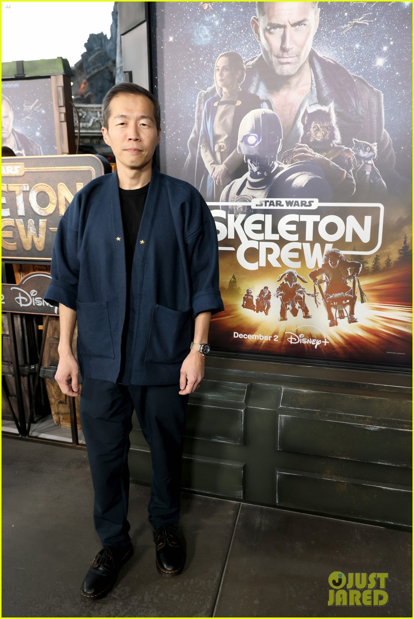 Jude Law, Bryce Dallas Howard & More Celebrate Launch of 'Star Wars ...