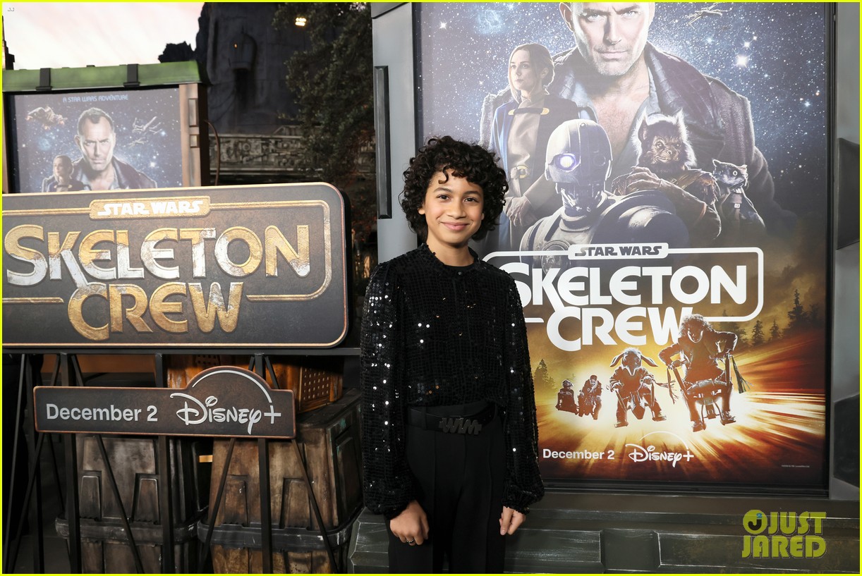 Jude Law, Bryce Dallas Howard & More Celebrate Launch of 'Star Wars ...