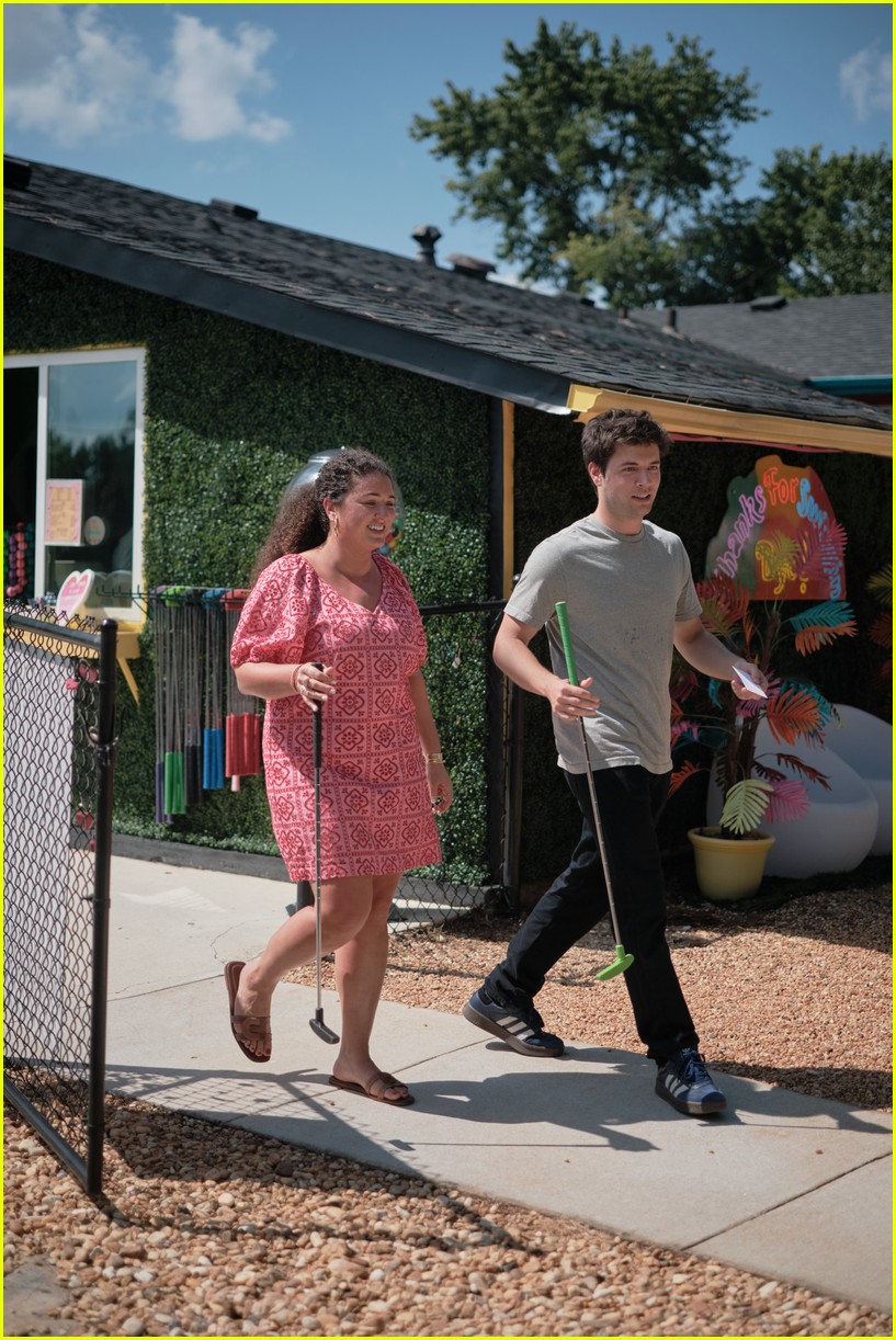 'Small Town Setup': Hallmark Dating Reality TV Show - Host, Trailer ...