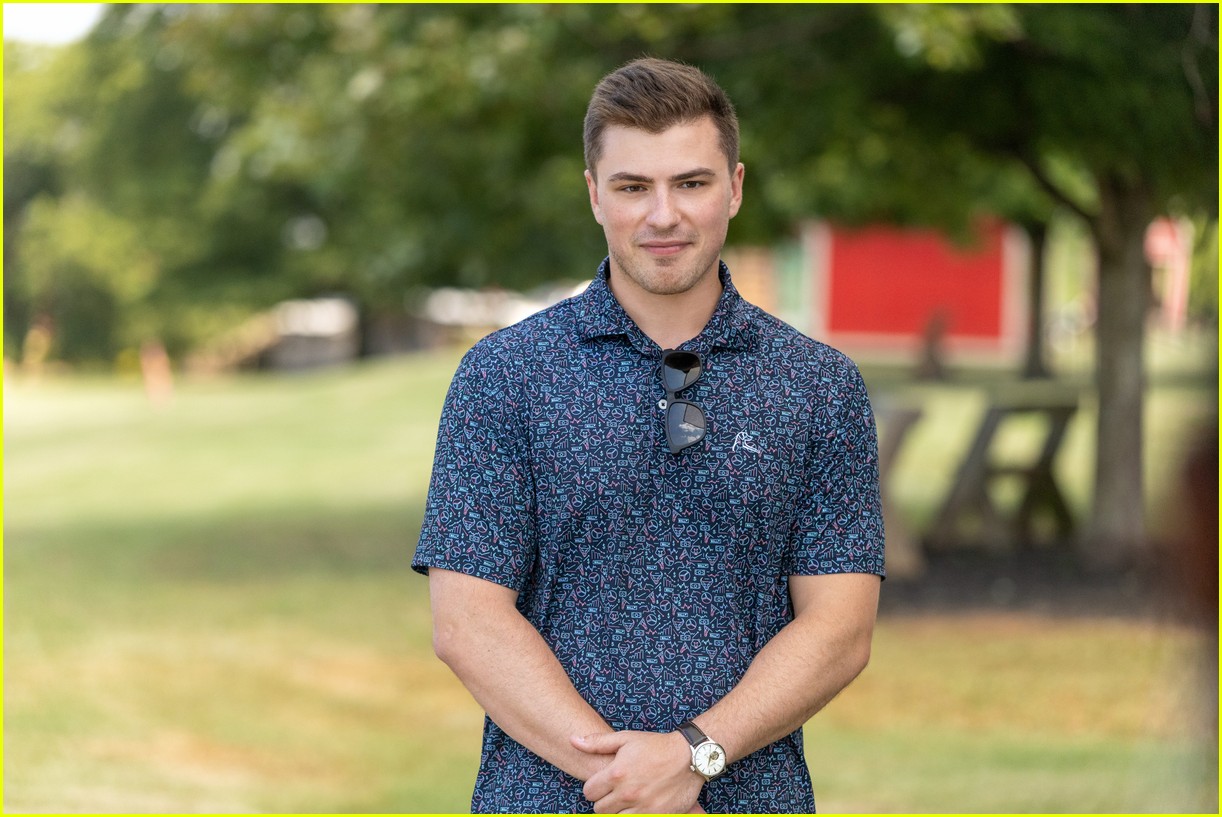 'Small Town Setup': Hallmark Dating Reality TV Show - Host, Trailer ...