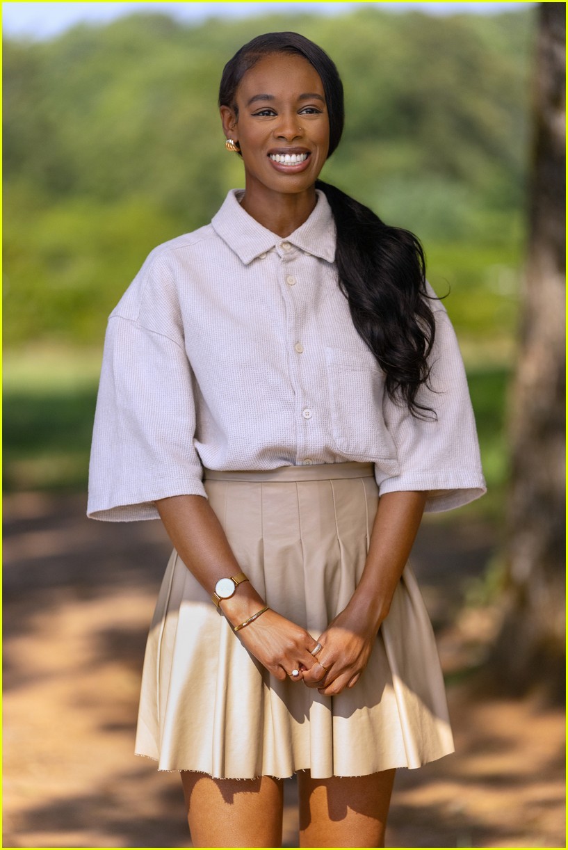 'Small Town Setup': Hallmark Dating Reality TV Show - Host, Trailer ...