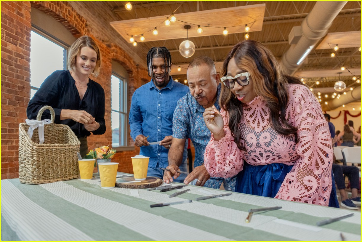 'Small Town Setup': Hallmark Dating Reality TV Show - Host, Trailer ...