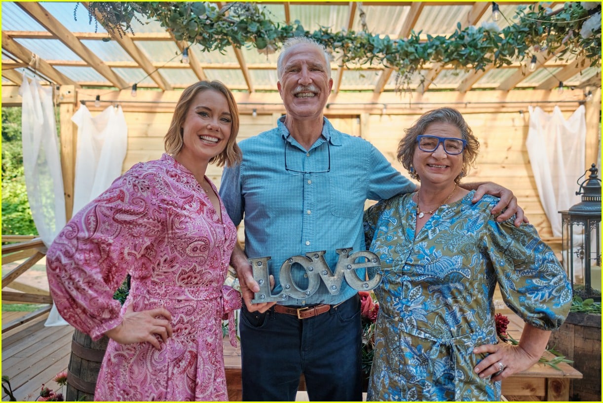 'Small Town Setup': Hallmark Dating Reality TV Show - Host, Trailer ...