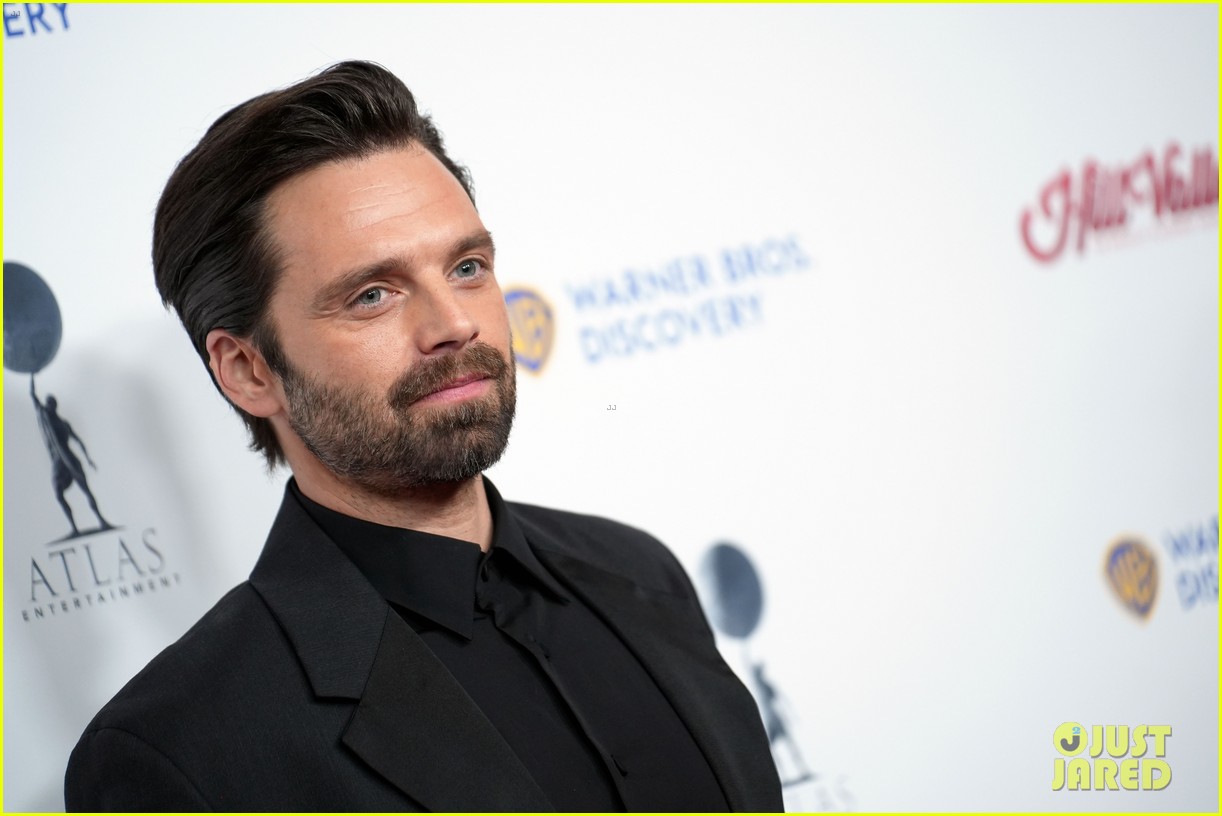 Sebastian Stan & Annabelle Wallis Make Rare Appearance Together While ...