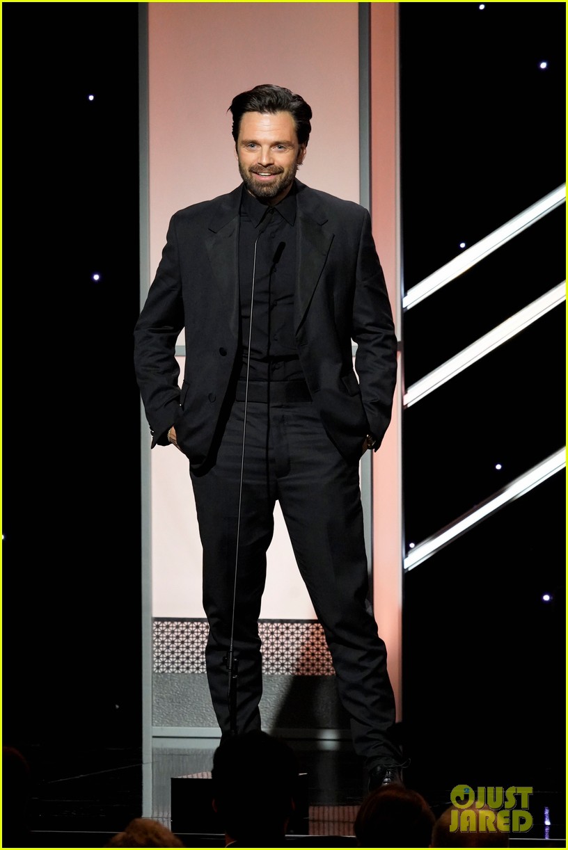 Sebastian Stan & Annabelle Wallis Make Rare Appearance Together While ...