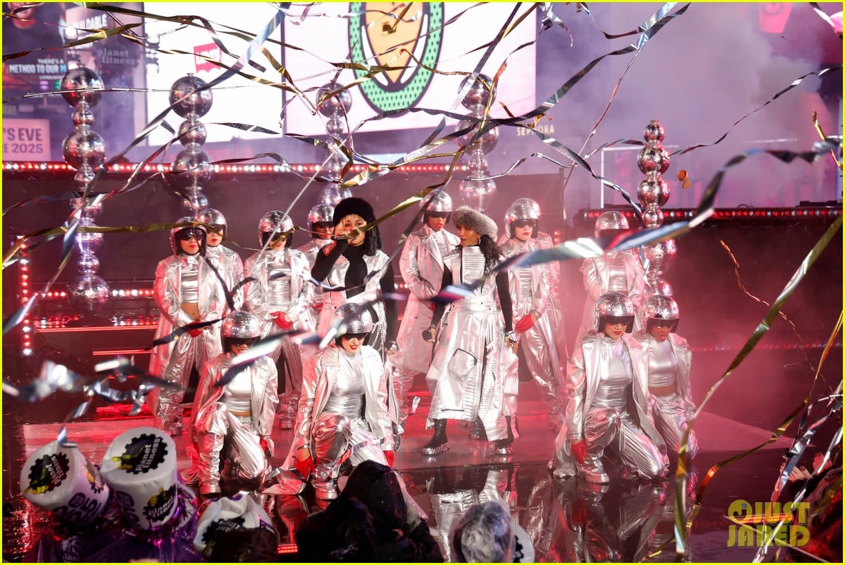 TLC Close Out 2024 With Performance of Their Greatest Hits On 'New Year ...