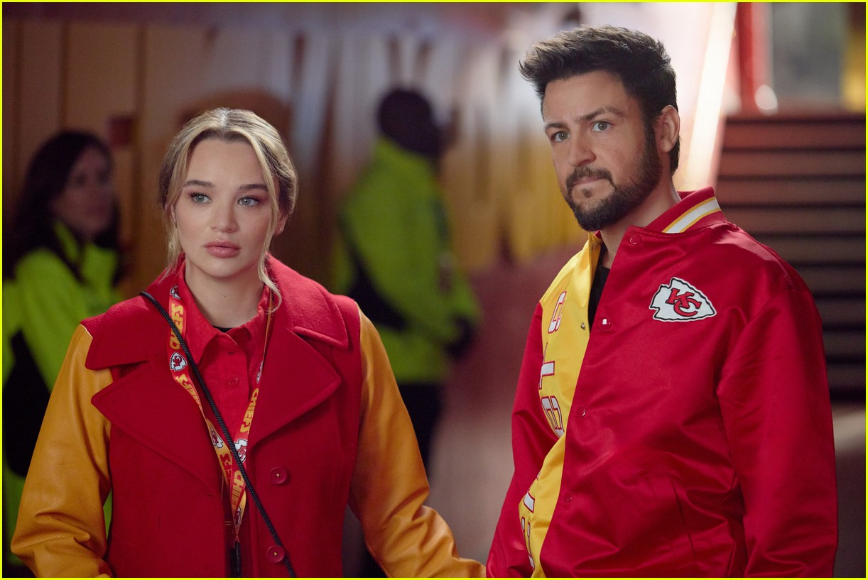 Hallmark Channel's 'Holiday Touchdown' Becomes Most-Watched Cable Movie ...