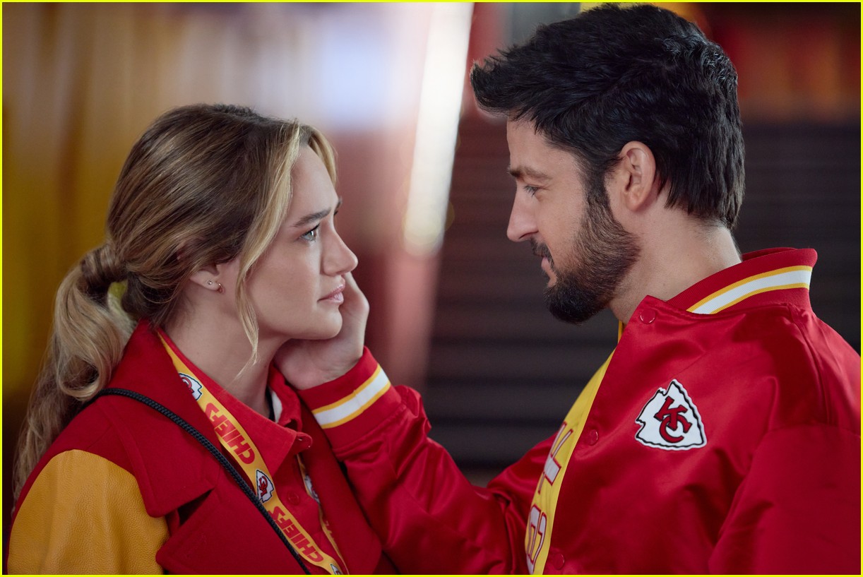 Hallmark Channel's 'Holiday Touchdown' Becomes Most-Watched Cable Movie ...