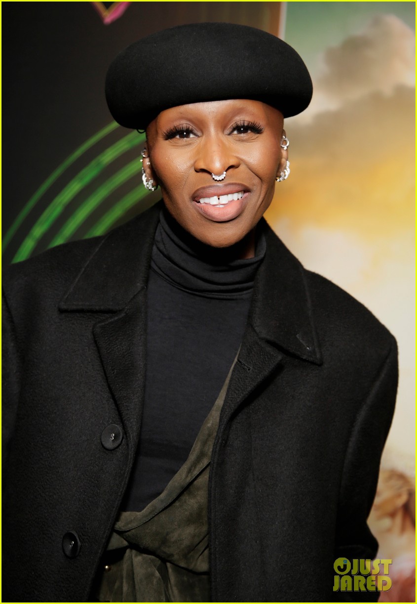 Blake Lively & Ryan Reynolds Support 'Wicked' Cast at NYC Screening ...