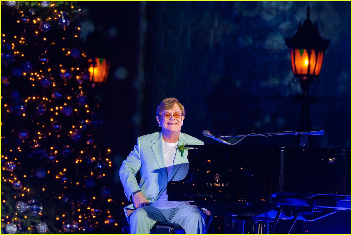 'Wonderful World of Disney: Holiday Spectacular' 2024 - Performers ...