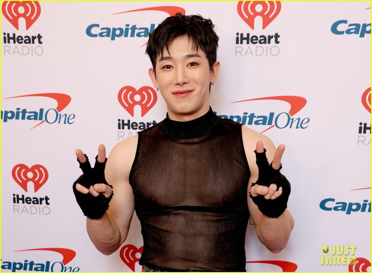 K-Pop Star Wonho Bares Muscles in Sheer Tank at Jingle Ball Tour's ...
