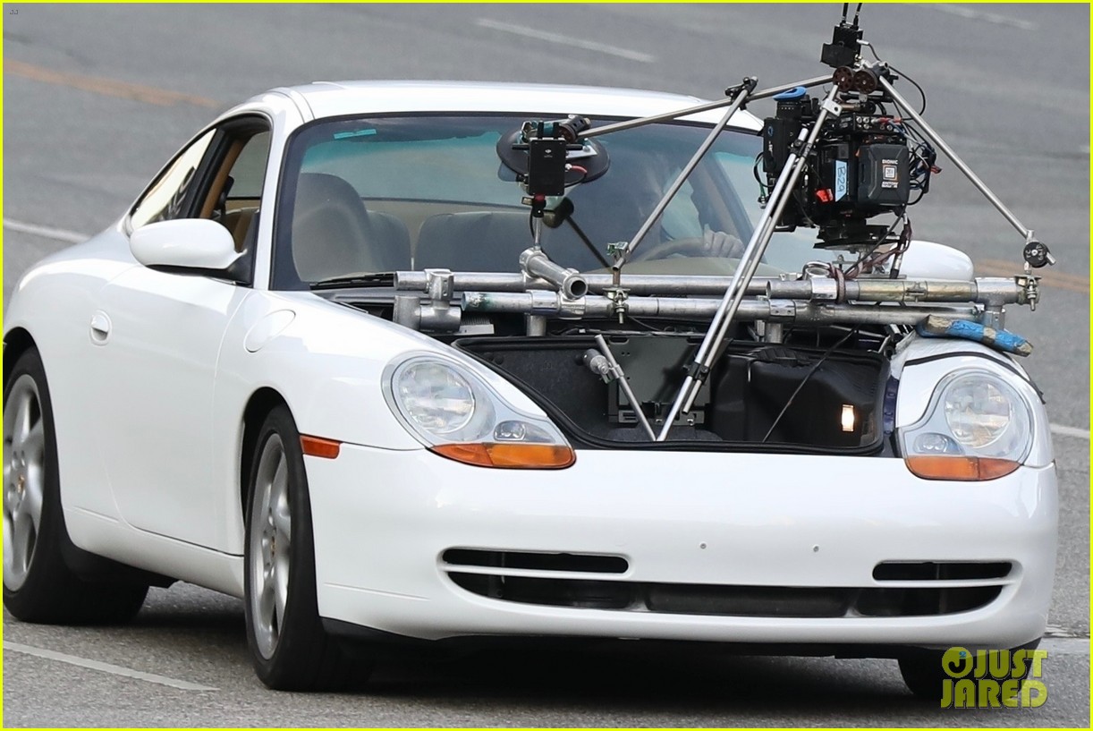 Zac Efron Films Solo Scenes For His New Movie 'Famous,' Which He Plays ...