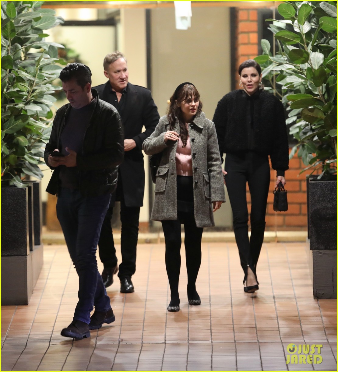 Zooey Deschanel & Jonathan Scott Double Date with Heather & Terry ...