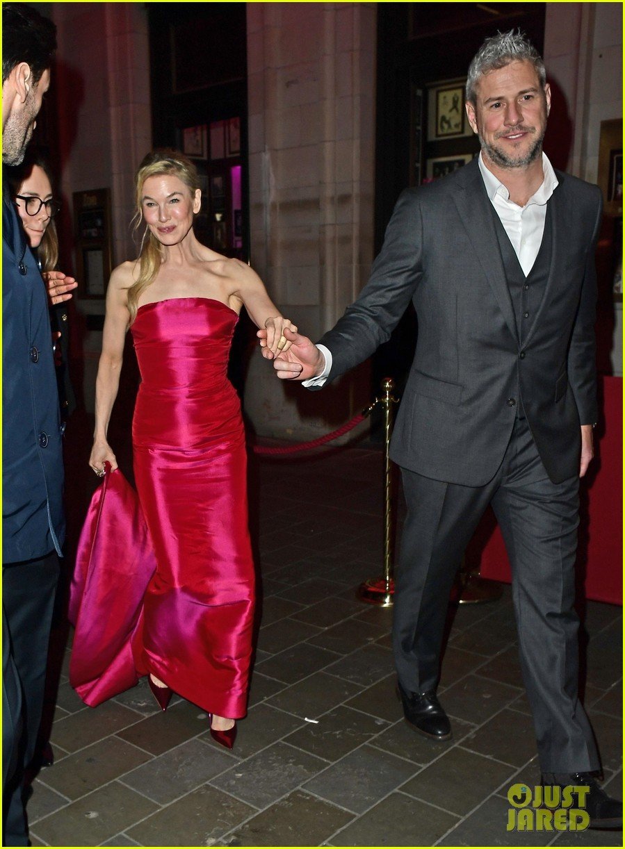 Renee Zellweger & Leo Woodall Get Support From Partners Ant Anstead ...