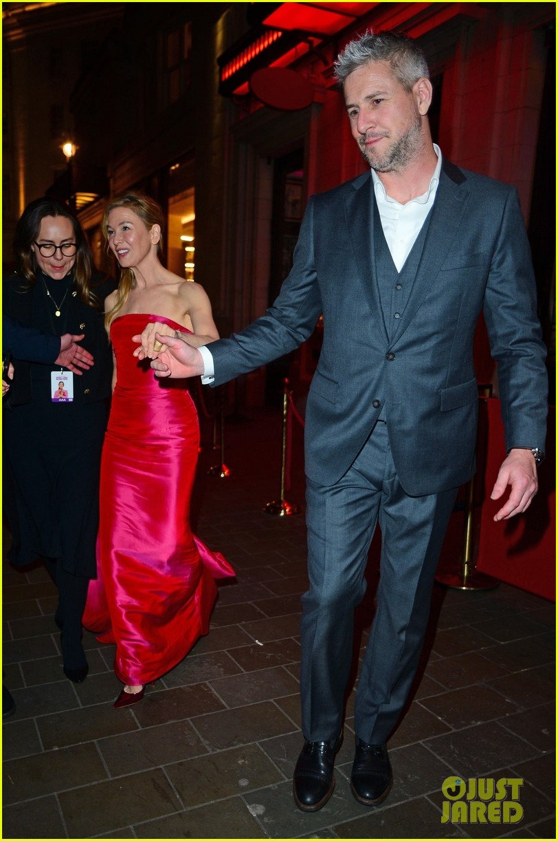 Renee Zellweger & Leo Woodall Get Support From Partners Ant Anstead ...
