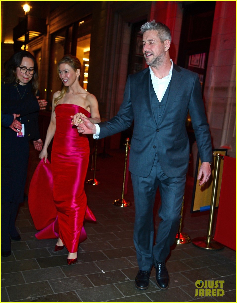 Renee Zellweger & Leo Woodall Get Support From Partners Ant Anstead ...