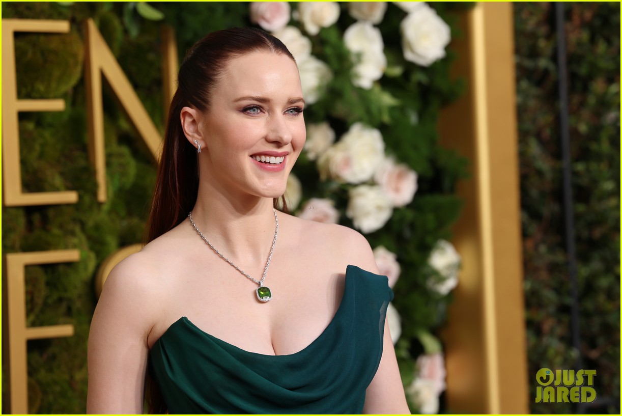 Rachel Brosnahan, Kaley Cuoco, & Sarah Paulson Step Out in Style for ...