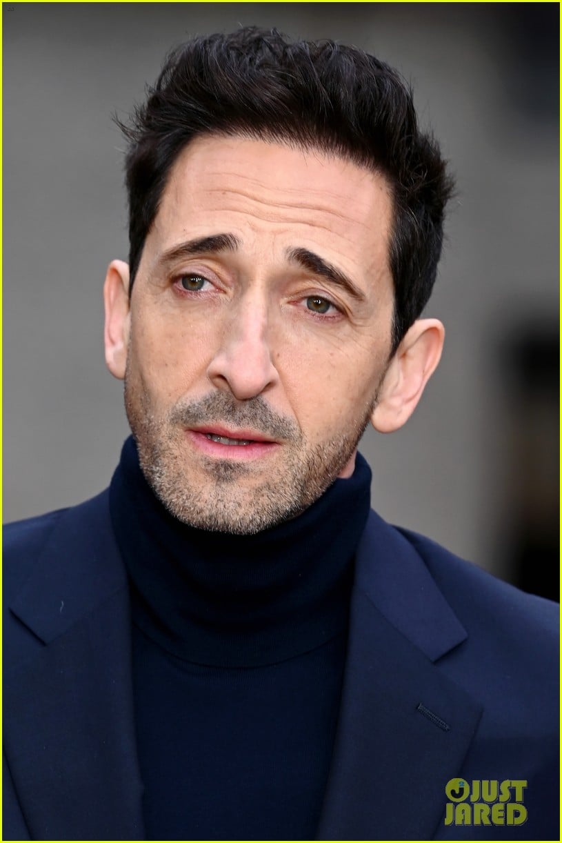 Joe Alwyn Does 'The Brutalist' Press in NYC While Cast Attends UK Premiere: Photo 5114871 ...