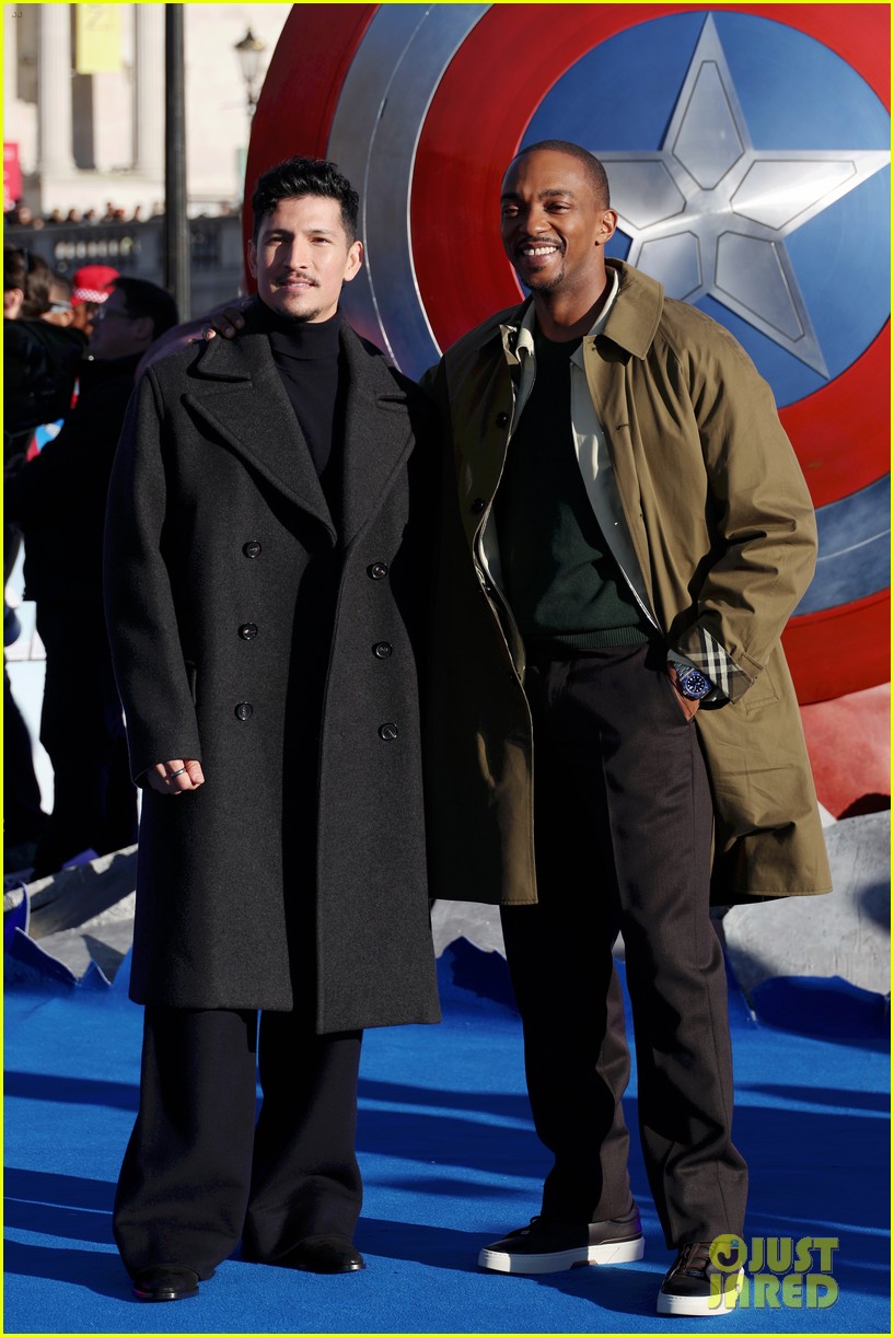 Anthony Mackie, Harrison Ford & Danny Ramirez Unite on 'Captain America ...
