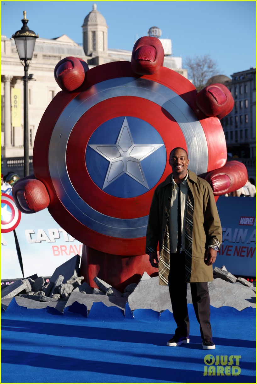 Anthony Mackie, Harrison Ford & Danny Ramirez Unite on 'Captain America ...