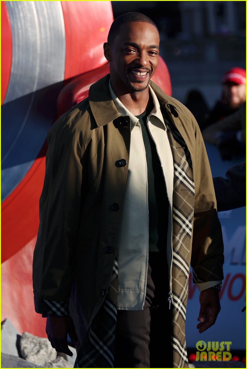 Anthony Mackie, Harrison Ford & Danny Ramirez Unite on 'Captain America ...