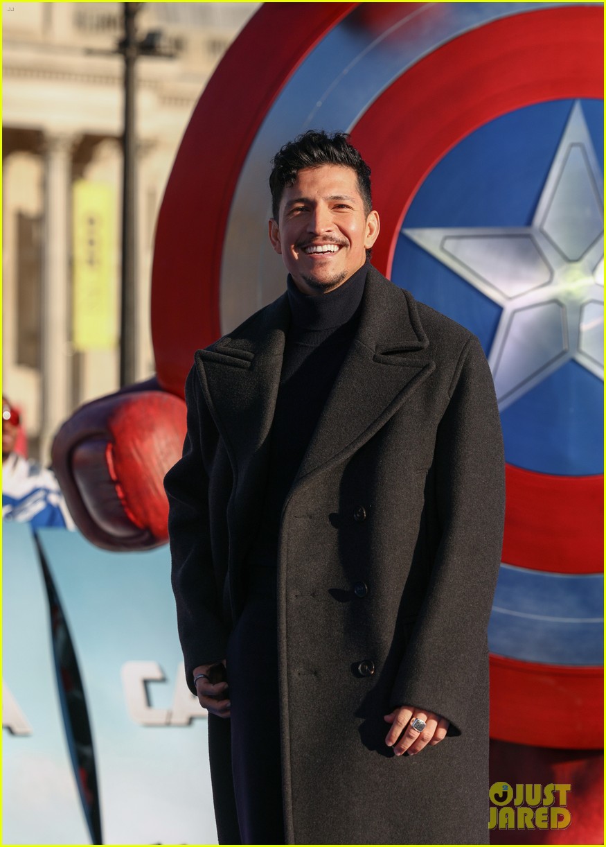 Anthony Mackie, Harrison Ford & Danny Ramirez Unite on 'Captain America ...