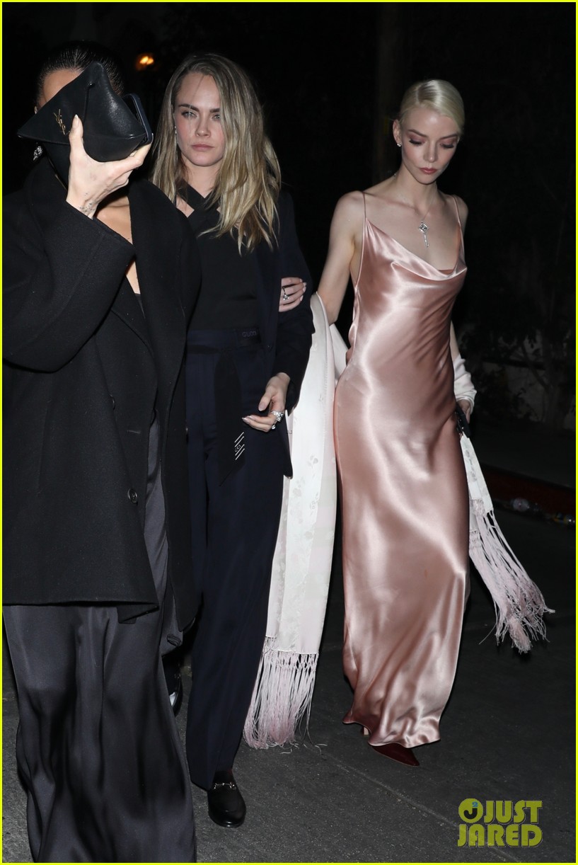 Zoe Kravitz, Cara Delevingne, & Anya Taylor-Joy Hit Up Golden Globes After-Parties Together ...