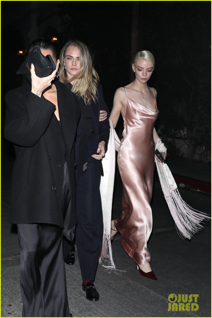 Zoe Kravitz, Cara Delevingne, & Anya Taylor-Joy Hit Up Golden Globes After-Parties Together ...