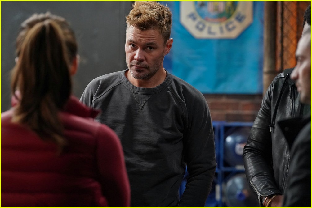 Chicago PD's Patrick John Flueger Reveals When Ruzek & Burgess' Wedding ...