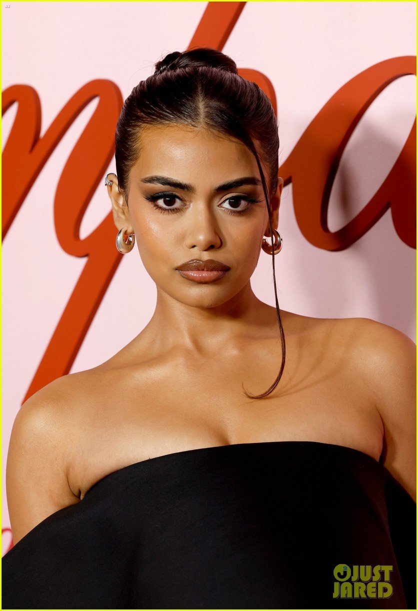 Sophie Thatcher Goes Glam with 'Companion' Movie Cast at L.A. Premiere!: Photo 5118160 | Jack ...