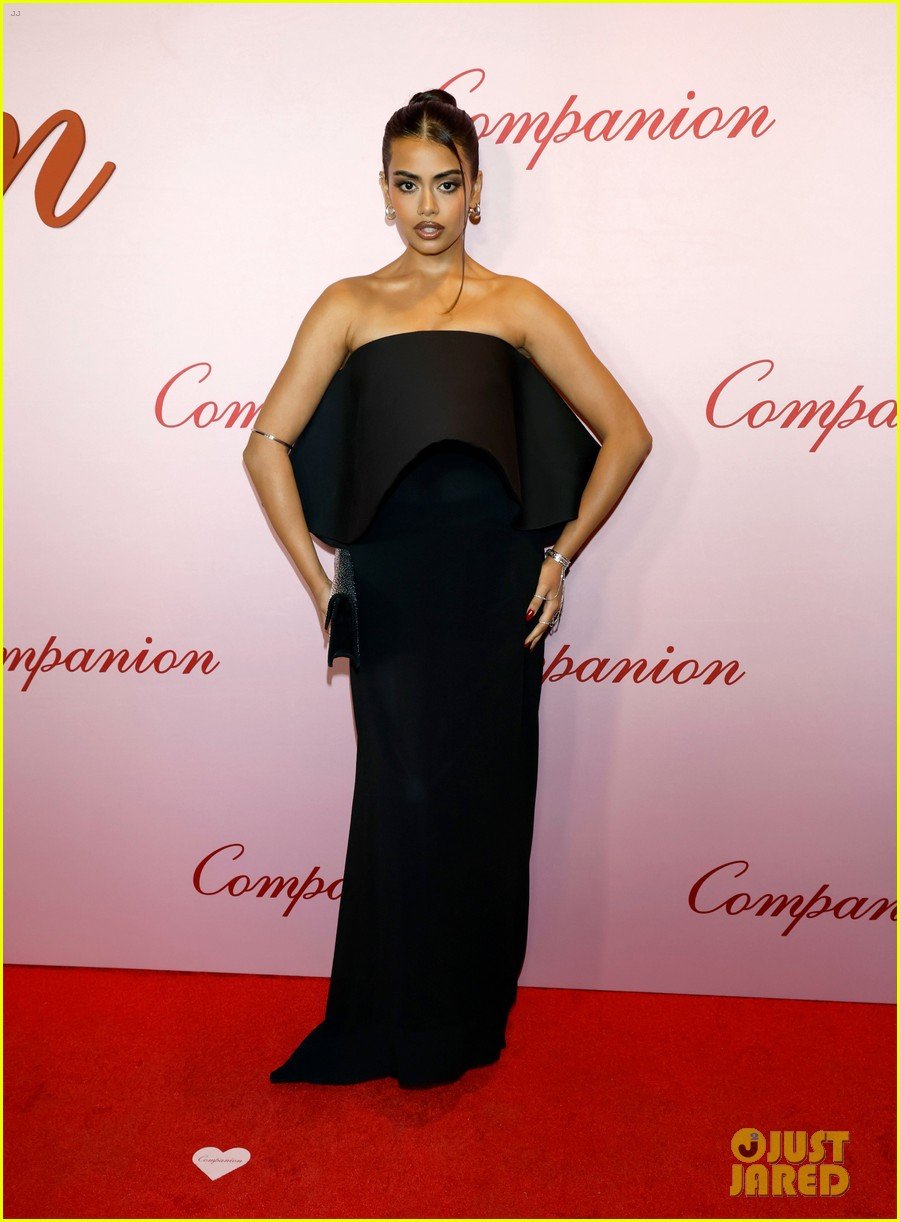 Sophie Thatcher Goes Glam with 'Companion' Movie Cast at L.A. Premiere!: Photo 5118163 | Jack ...