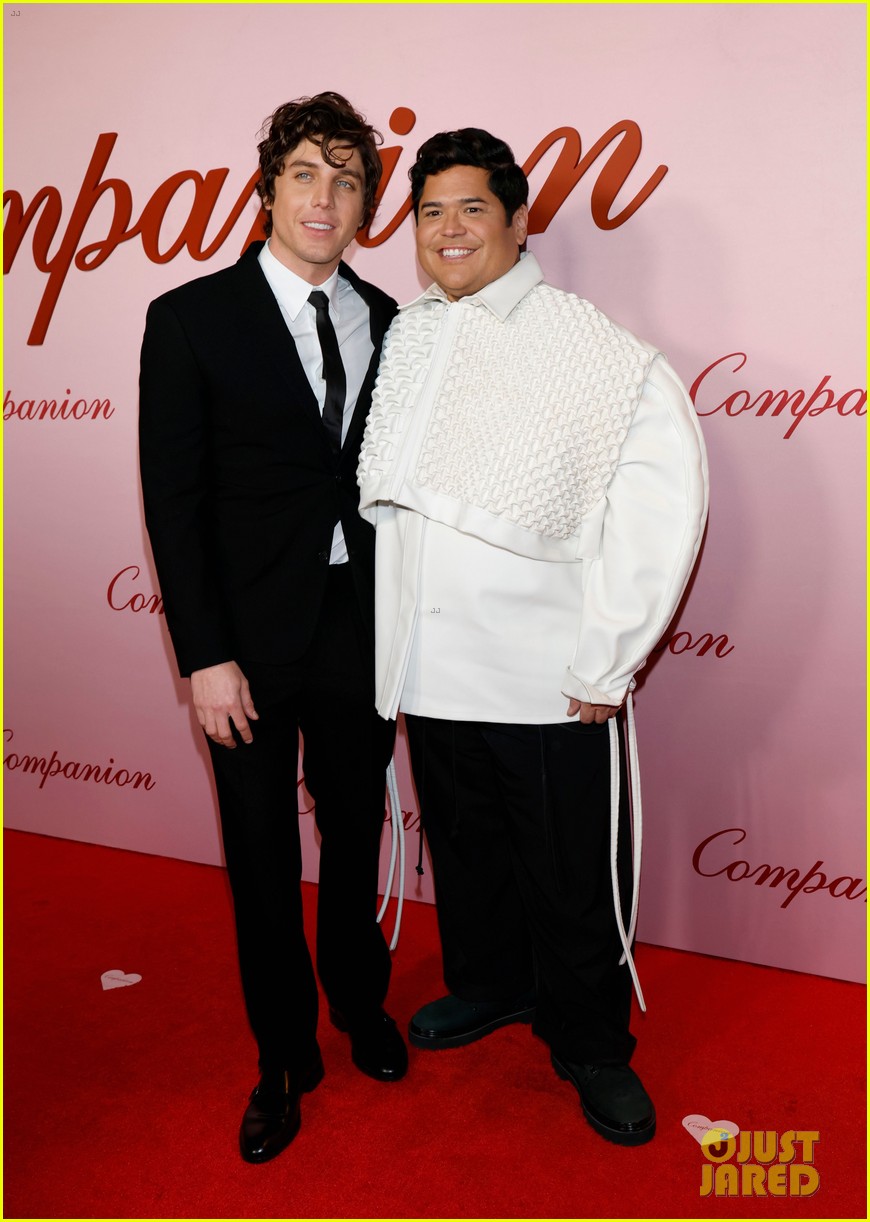 Sophie Thatcher Goes Glam with 'Companion' Movie Cast at L.A. Premiere!: Photo 5118175 | Jack ...