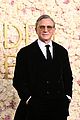 Daniel Craig Sports Velvet Black Tux for Golden Globes 2025: Photo ...