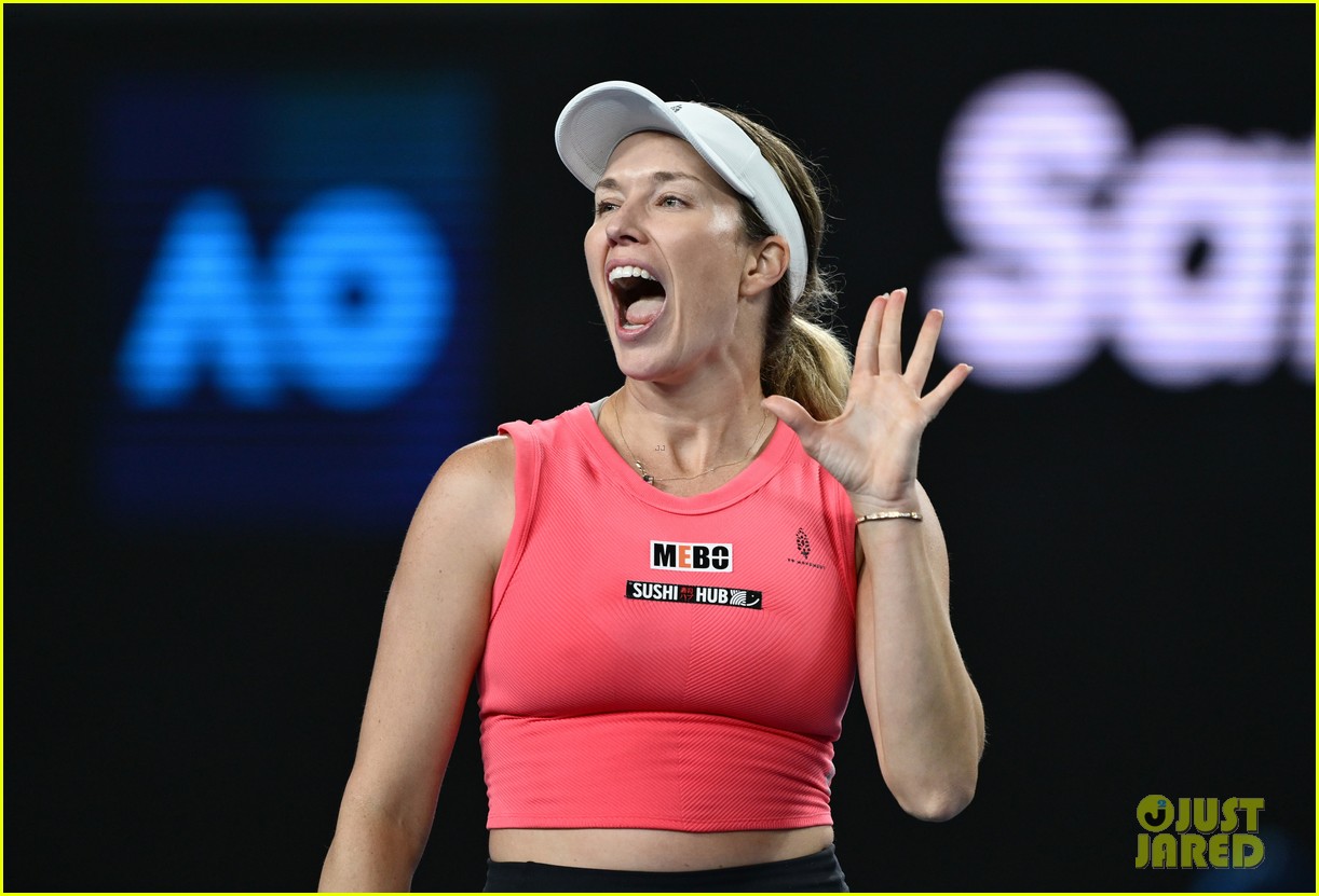 Tennis Star Danielle Collins Had Best Response to Booing from ...