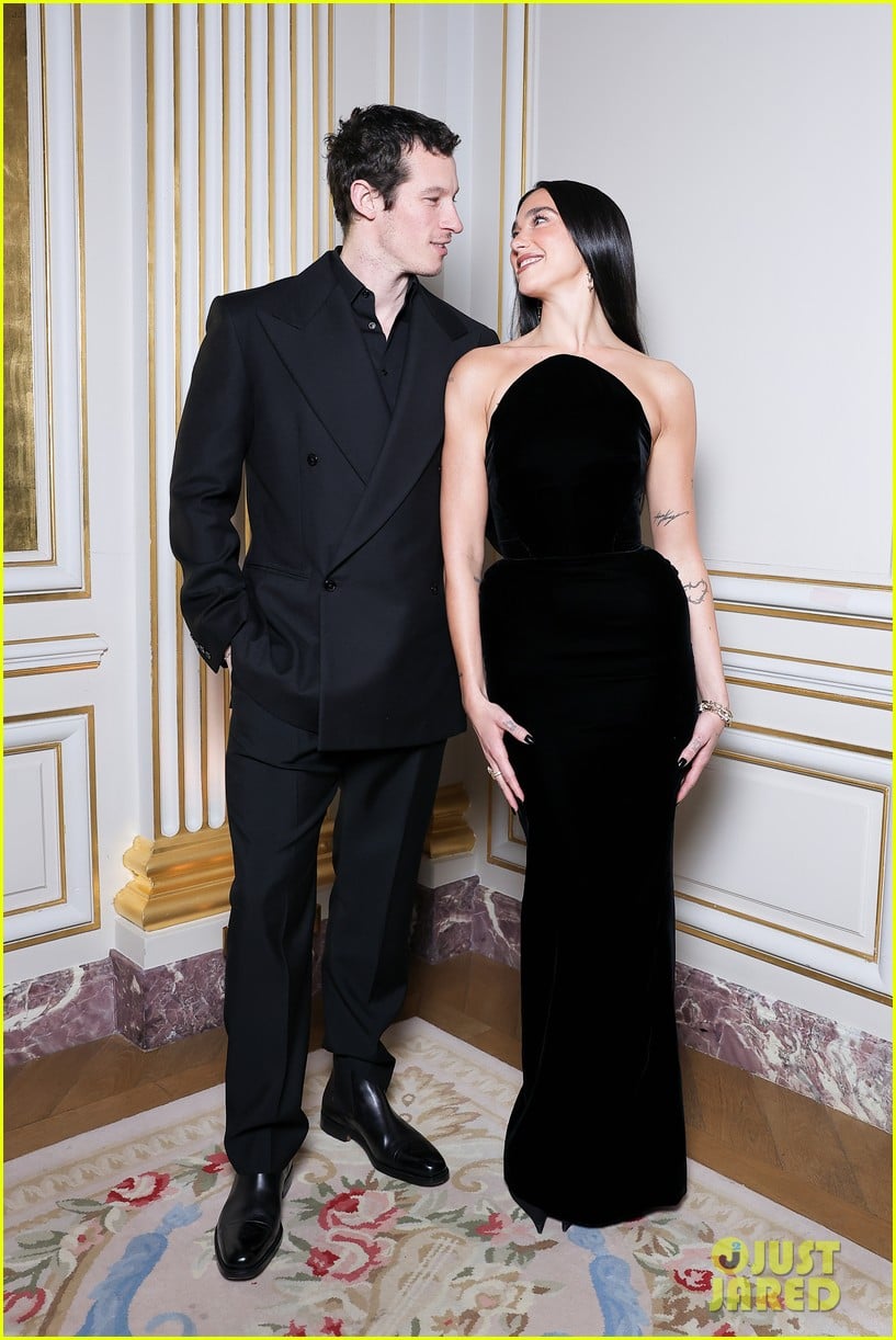 Dua Lipa & Callum Turner Make Picture Perfect Couple at Tiffany & Co. Party in Paris: Photo ...