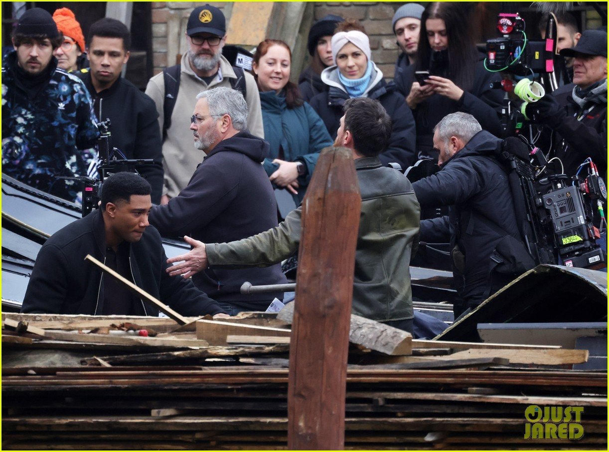 Photo: fbi international set venice italy 2025 110 | Photo 5118206 ...