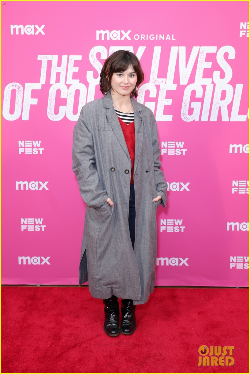 Gracie Lawrence Joins Co-Stars Mia Rodgers & Ruby Cruz at 'Sex Lives of ...