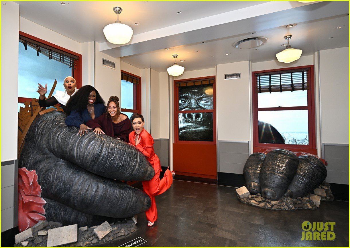 Meagan Good, Grace Byers & More 'Harlem' Stars Hit Up Empire State ...
