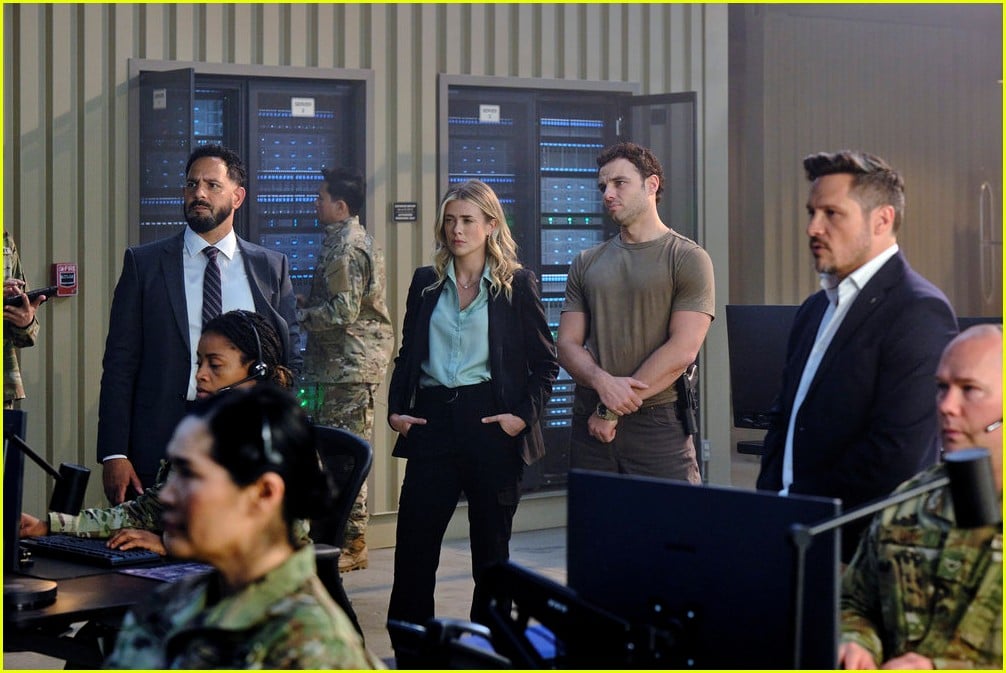 'The Hunting Party': New NBC TV Show Cast, Trailer & How to Watch ...