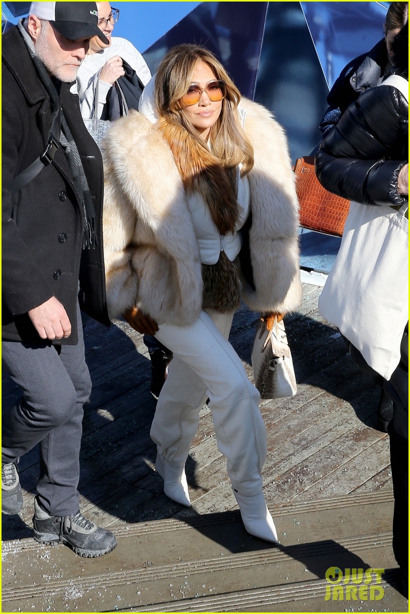 Jennifer Lopez Wears Spider Web Dress to 'Kiss of the Spider Woman' Premiere at Sundance Film ...