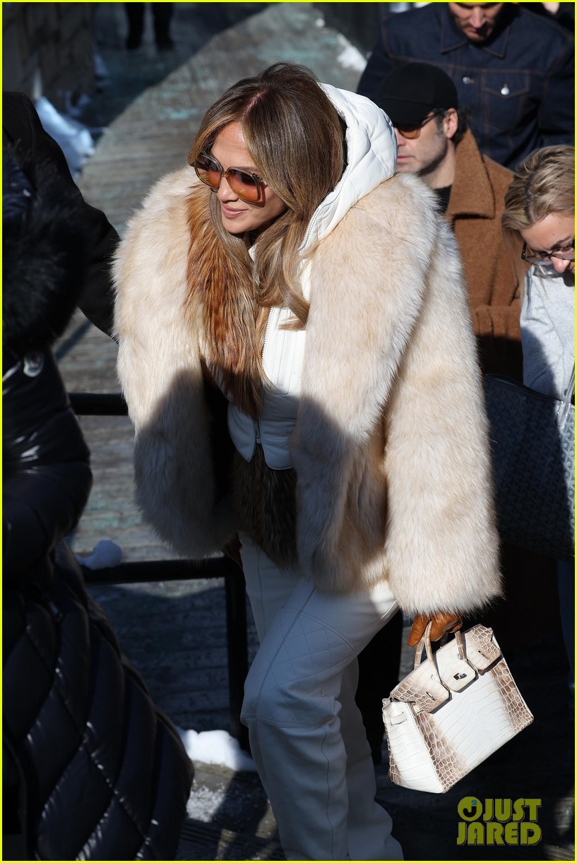 Jennifer Lopez Wears Spider Web Dress to 'Kiss of the Spider Woman' Premiere at Sundance Film ...