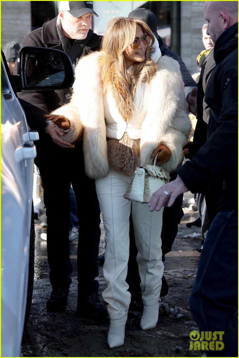 Jennifer Lopez Wears Spider Web Dress to 'Kiss of the Spider Woman' Premiere at Sundance Film ...