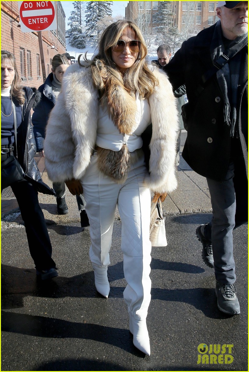 Jennifer Lopez Wears Spider Web Dress to 'Kiss of the Spider Woman' Premiere at Sundance Film ...