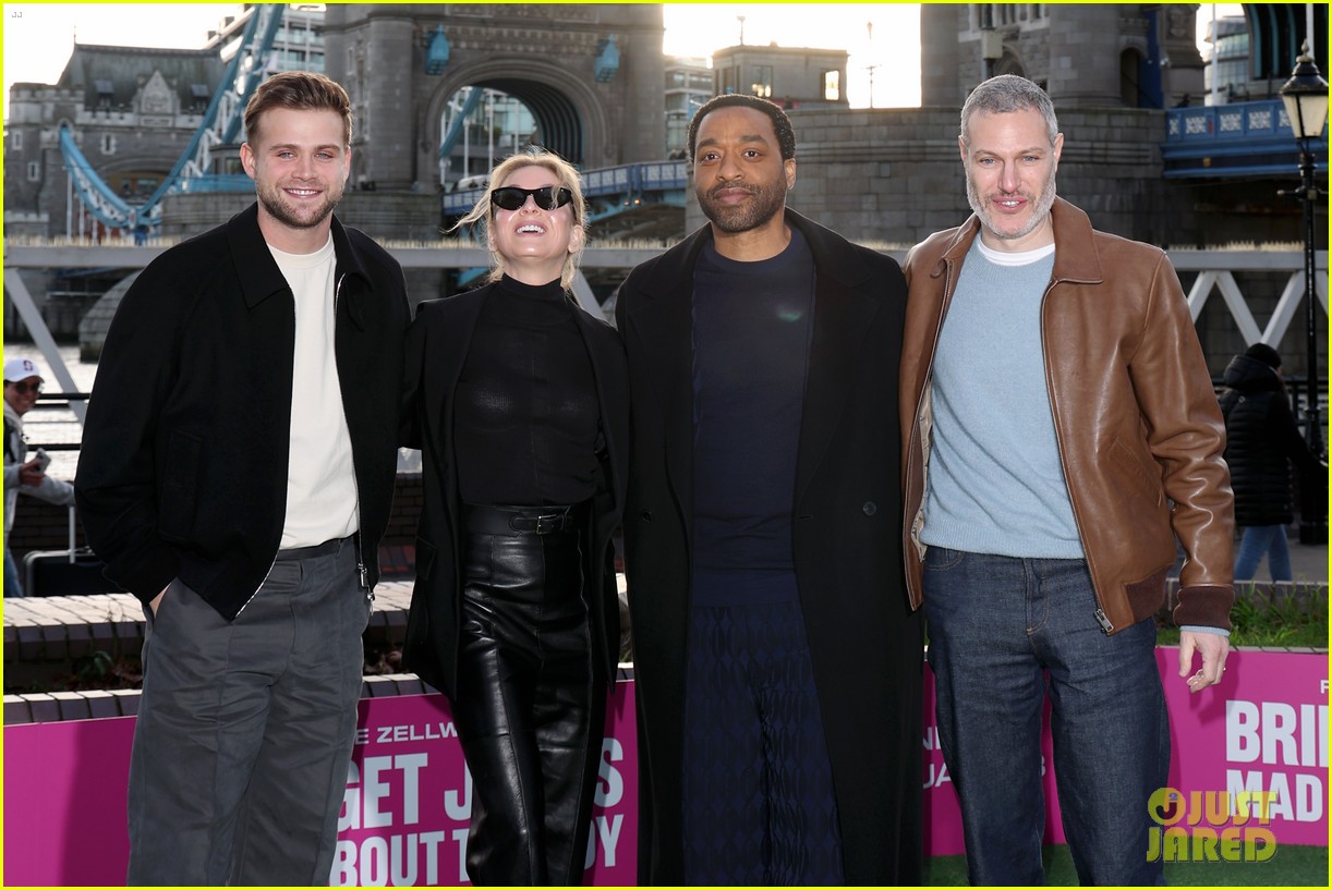 Renee Zellweger Looks Effortlessly Cool During 'Bridget Jones ...