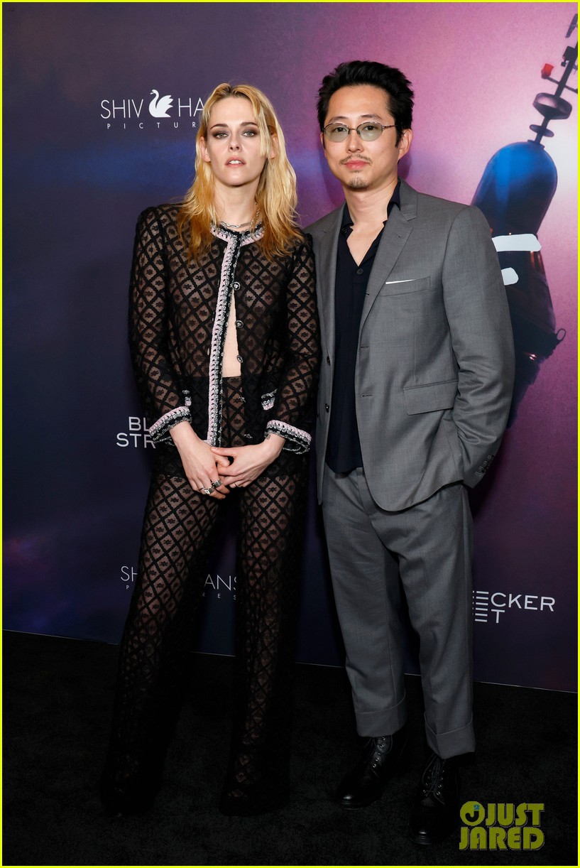 Kristen Stewart & Steven Yeun Screen New Movie 'Love Me' in L.A.: Photo ...
