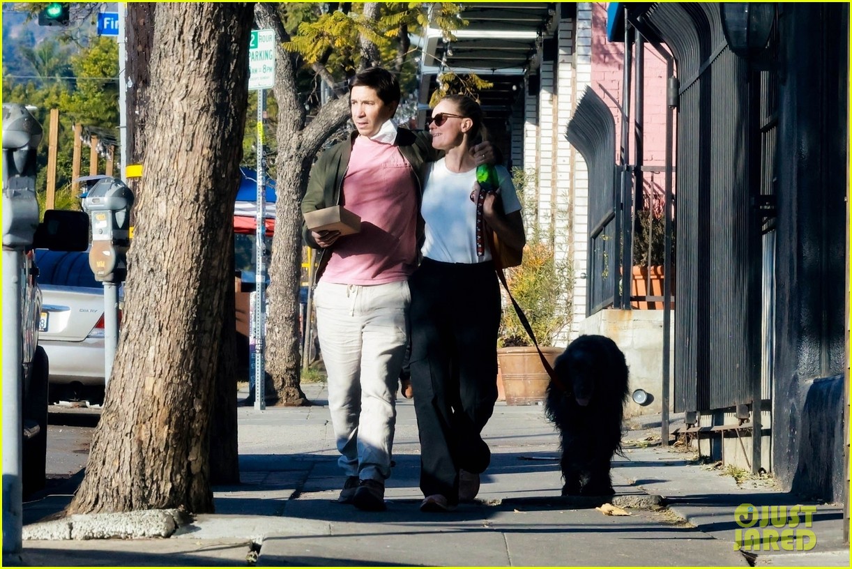 Justin Long & Kate Bosworth Keep Close on Lunch Date in Los Feliz: Photo 5114206 | Justin Long ...