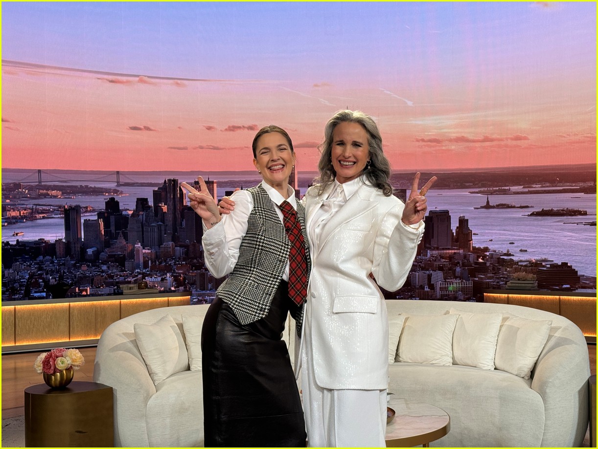 Andie MacDowell Explains Why She Left Hollywood & Moved to South ...