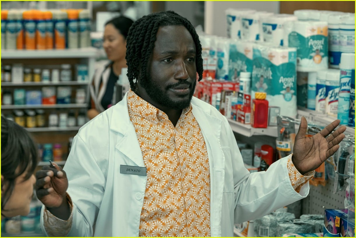 'Mo' Season 2 - Netflix TV Show Cast, Trailer, & 5 Guest Stars Revealed ...