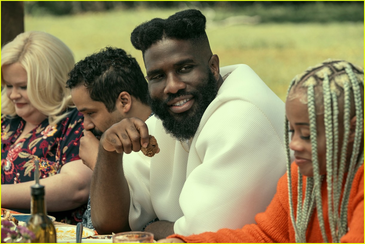 'Mo' Season 2 - Netflix TV Show Cast, Trailer, & 5 Guest Stars Revealed ...