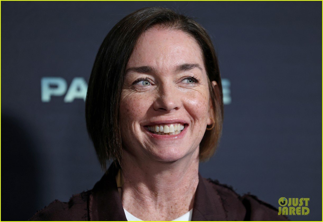 Sterling K. Brown & 'Paradise' Cast Make First Appearance Together ...